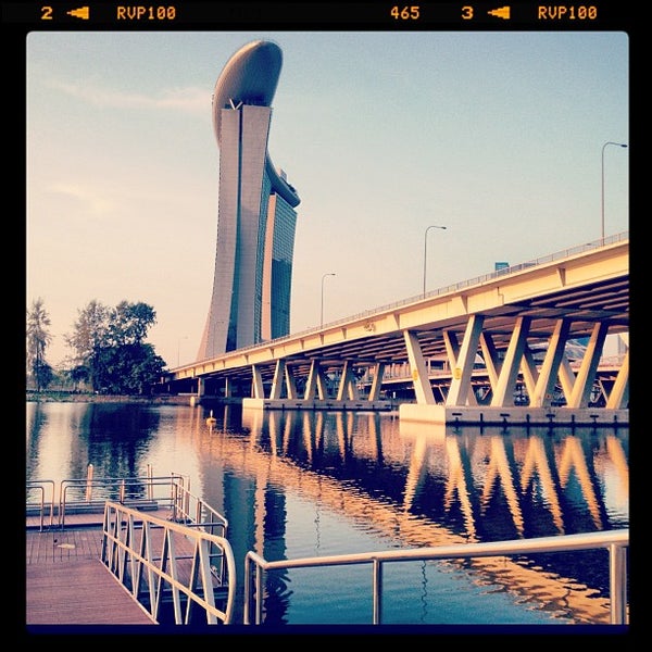 Benjamin Sheares Bridge