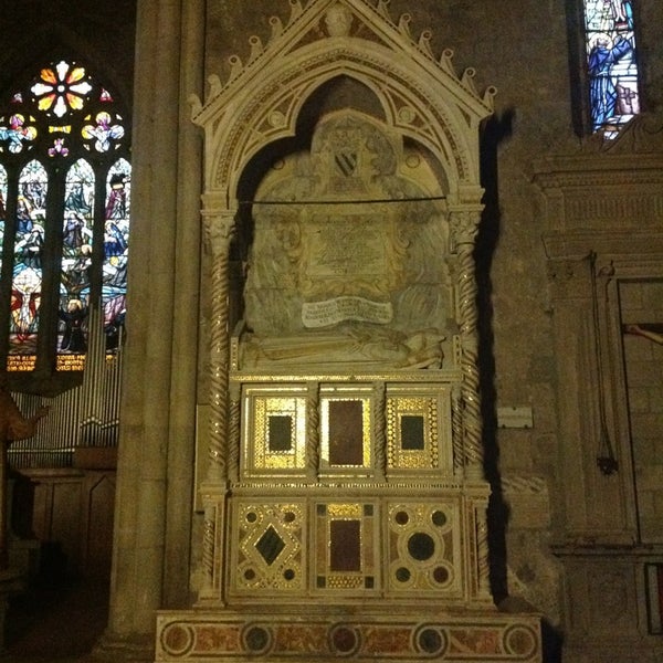 San Francesco alla Rocca - Church