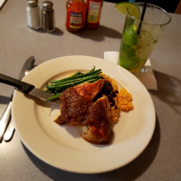 Mojito Cafe - Oceanfront - 27 tips