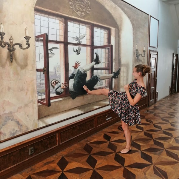 Elegantes Museum Der Phantastischen Illusionen Fotosnull