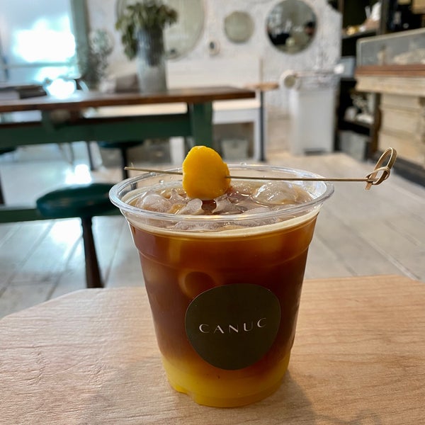 Café Canuc - Café en University District