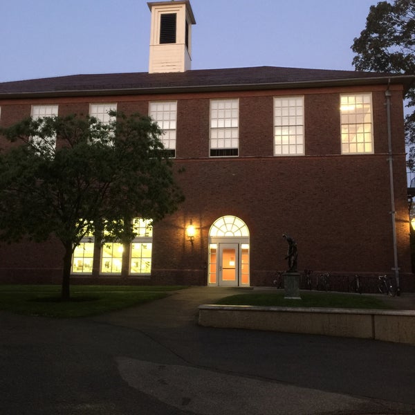 Wasserstein Hall - Aggasiz - Harvard University - 3 tips