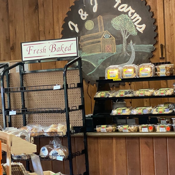 J & J Farms - Farmers Market in Deerfield Beach