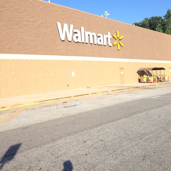 Photos at Walmart Supercenter - Big Box Store in Commerce