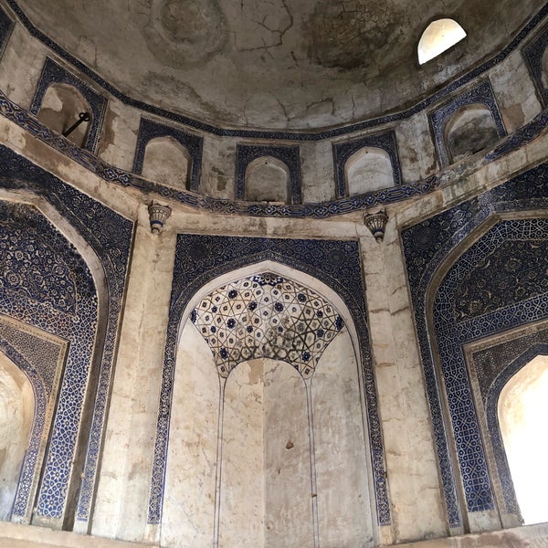 Tomb of Mohammad Quli Khan - New Delhi, Delhi