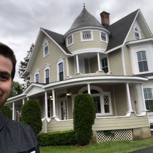 Downtown Freehold - Neighborhood in Freehold