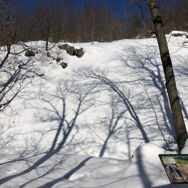 Chute de Luskville Falls - Hiking Trail
