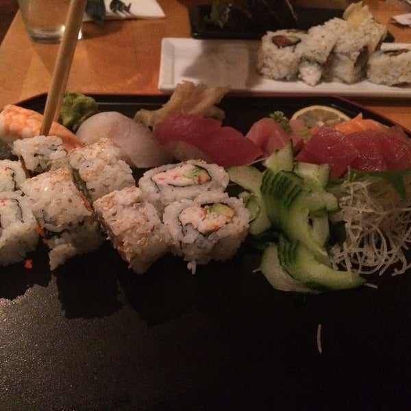 Rikki Rikki (Now Closed) - Sushi Restaurant in Kirkland