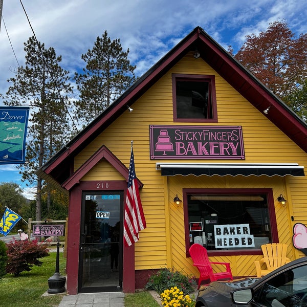 Sticky Fingers Bakery - West Dover, VT