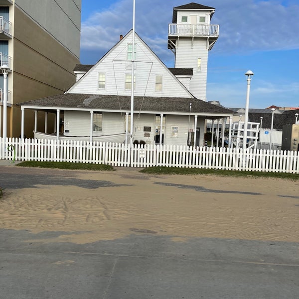 Old Coast Guard Station - Oceanfront - 8 tips from 356 visitors
