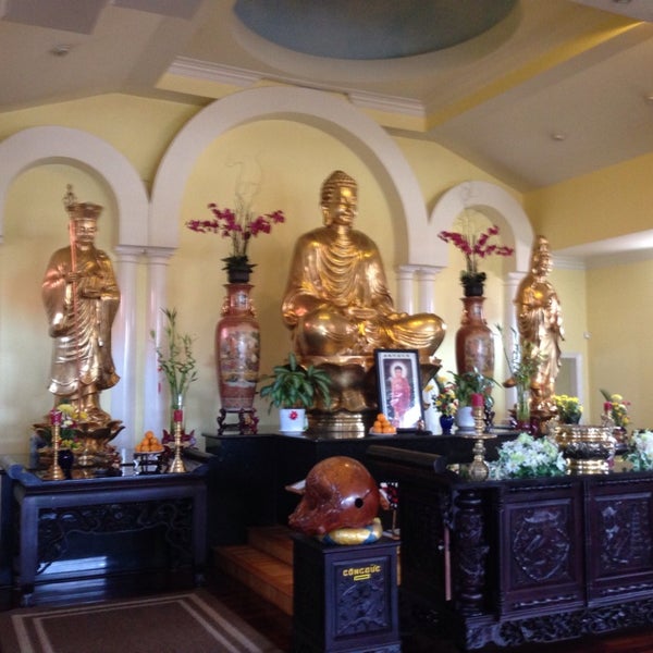 Van Hanh Buddhist Temple - Michoud, LA