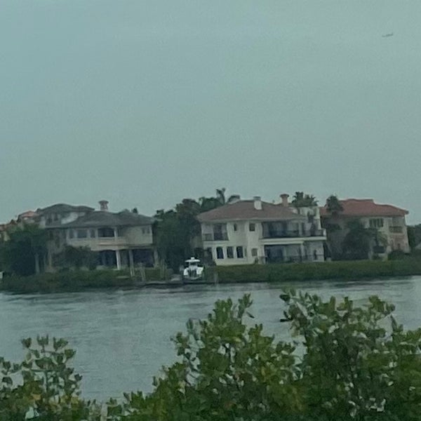 Ben T Davis Beach - Beach in Tampa
