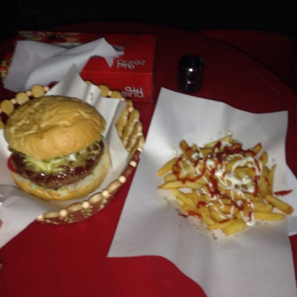 Laziz Restaurant - Breakfast Spot