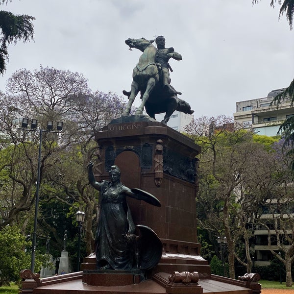 Plaza República de Chile - Plaza in Palermo Chico