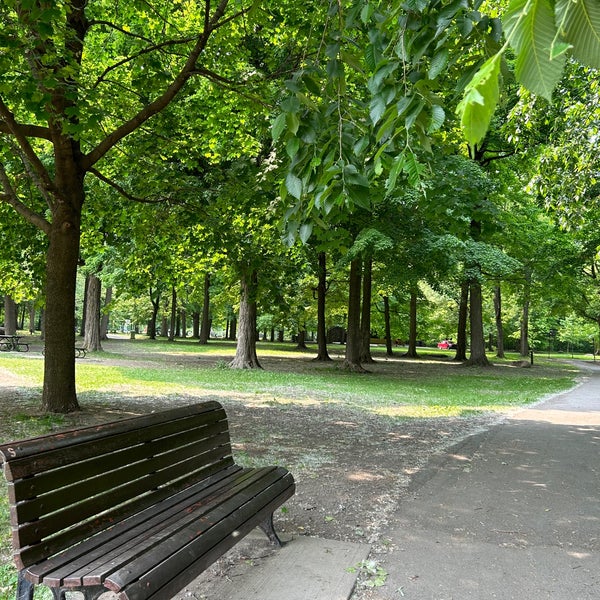 Parc Angrignon - Park in Le Sud-Ouest