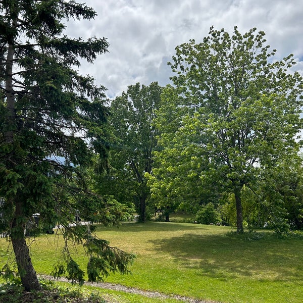 Parc Angrignon - Park in Le Sud-Ouest