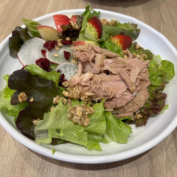 Jones Salad (โจนส์สลัด) - 7 tips from 1064 visitors