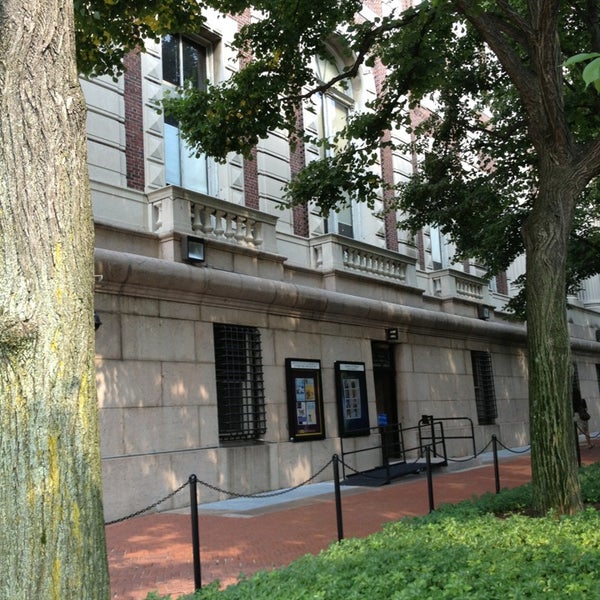 Photos at Kent Hall - Columbia University - West Harlem - 4 tips