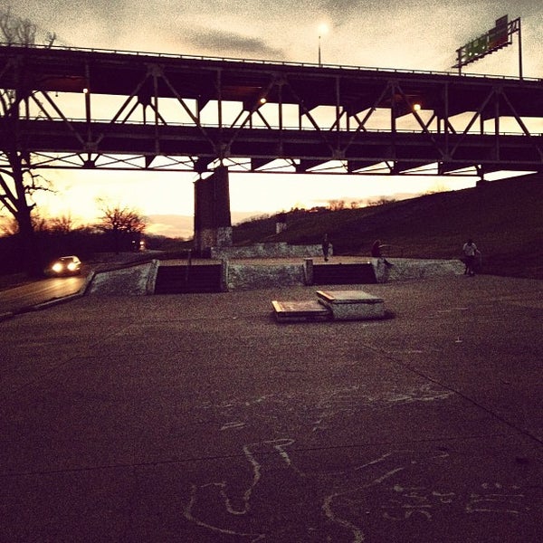 New Albany Skatepark - Downtown New Albany - New Albany, IN