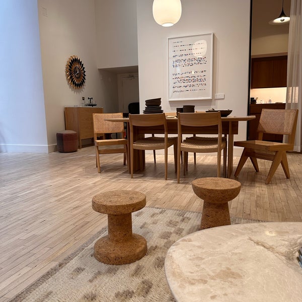 Design Within Reach - SoHo - New York, NY