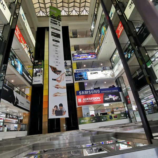 Sim Lim Square - Heritage District - 214 tips from 20193 visitors