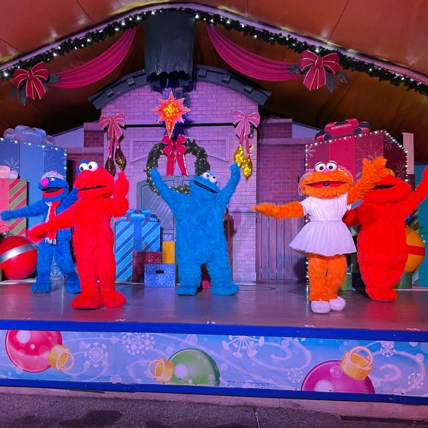 Sesame Place Neighborhood Theater