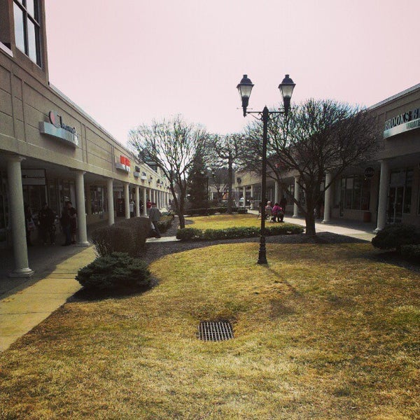 Photos at The Crossings Premium Outlets - 67 tips from 12332 visitors