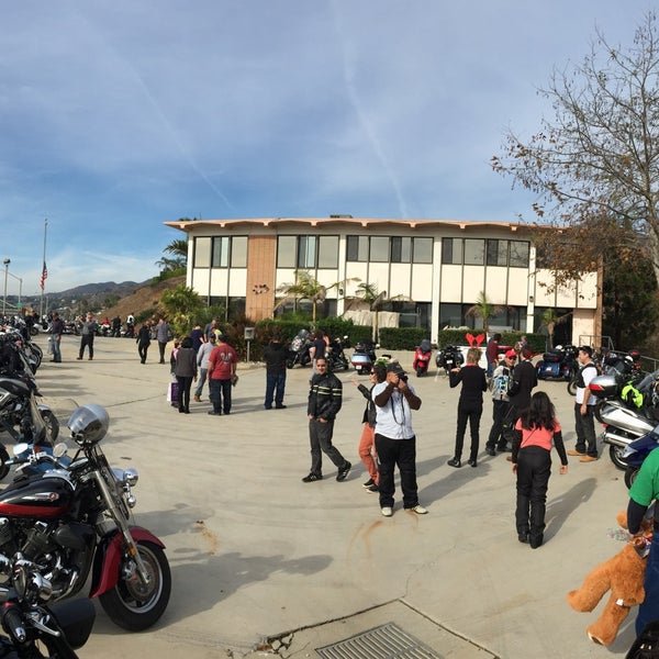Los Angeles County Fire Station #70 - Fire Station in Eastern Malibu