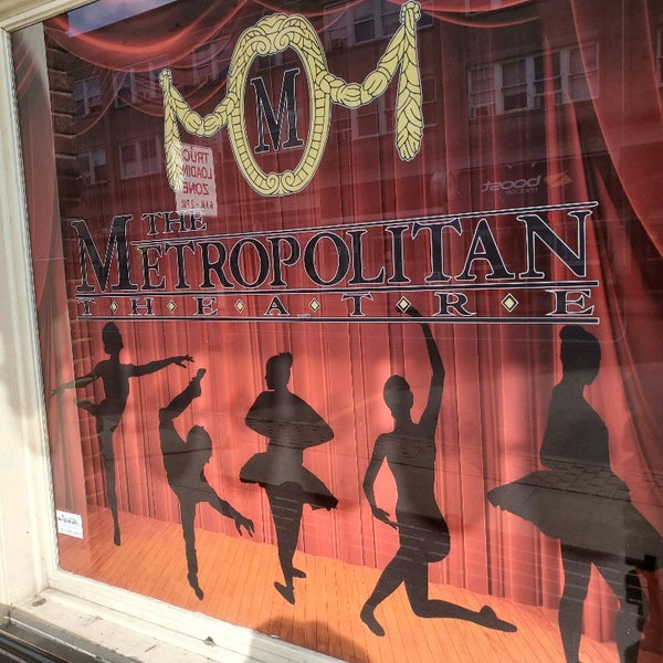 Metropolitan Theatre Stage