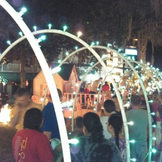 Sebring Circle Festival of Lights (Now Closed) - Sebring, FL