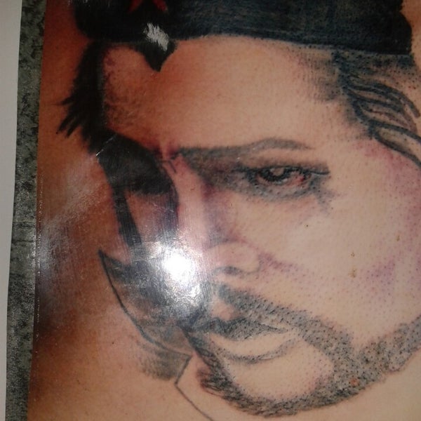 Yelawolf Tattoos Head