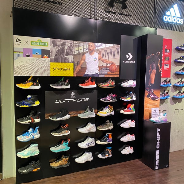 Hoops Station - Bukit Bintang - 4 tips from 785 visitors