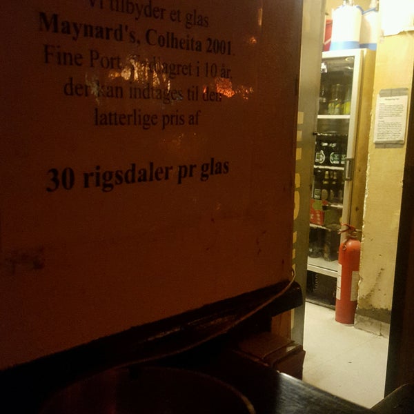 Photos at Riesen Bar - Vesterbro - Kongens Enghave - Oehlenschlägergade 36