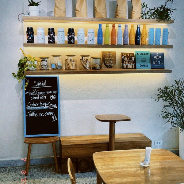 Rocket Coffeebar - Café in Bang Rak