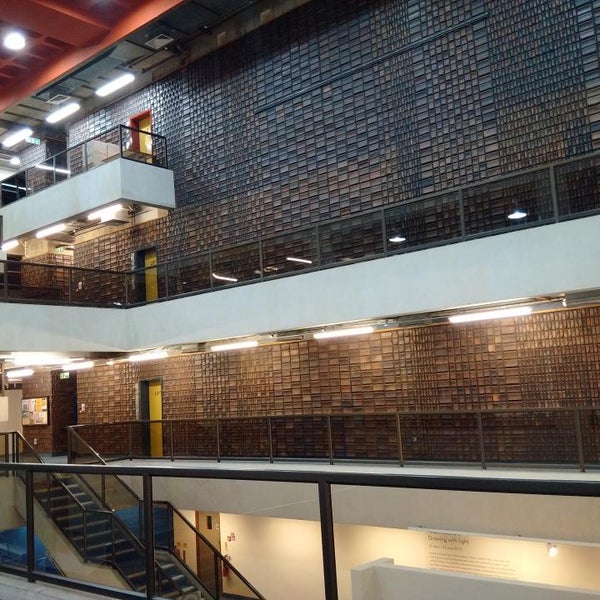 Southend Central Library - Library in Southend-on-Sea, Essex