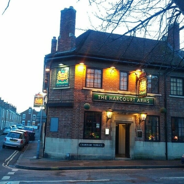 Harcourt Arms - 6 tips from 103 visitors