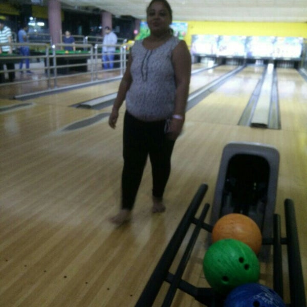 Nicco Super Bowl - Bowling Alley in Kolkata