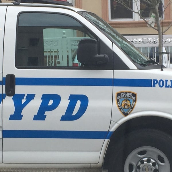 NYPD - 102nd Precinct - Police Station in Richmond Hill