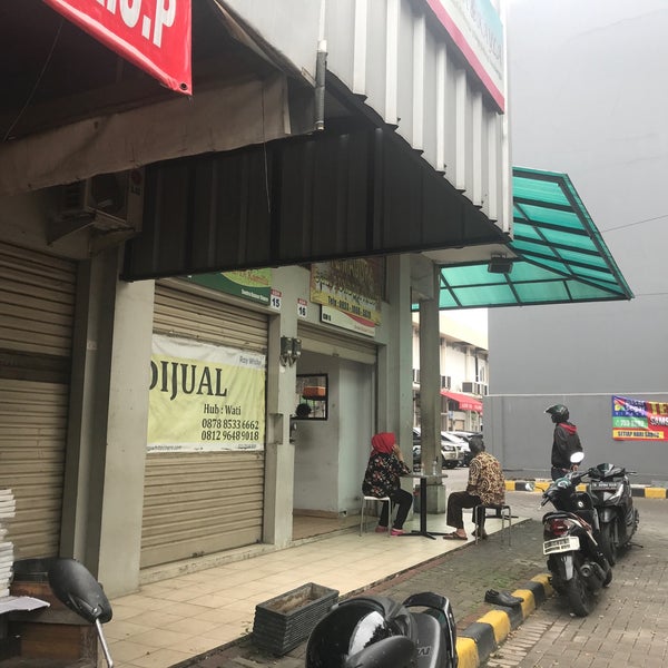 Pasar Segar Cinere - Flea Market in Cinere