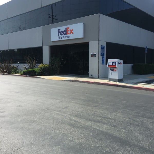 FedEx Ship Center - 2 tips