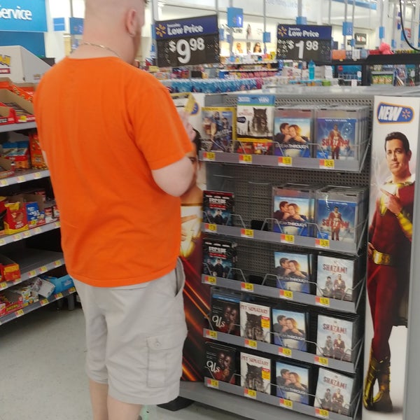 Photos at Walmart Supercenter - Big Box Store in Shakopee