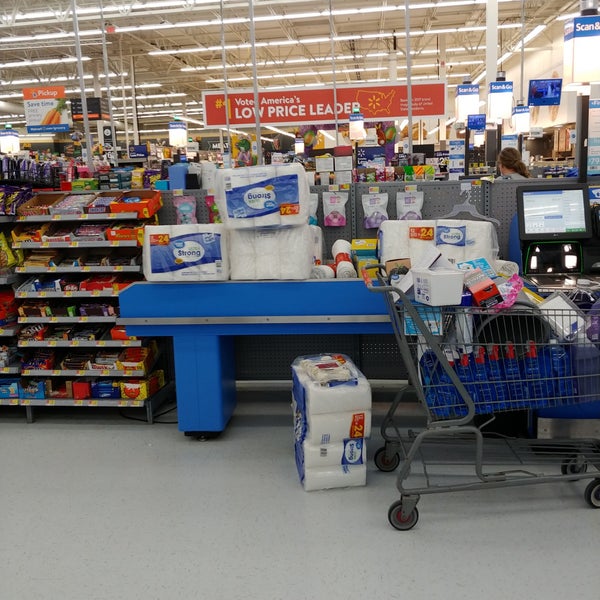 Photos at Walmart Supercenter - Big Box Store in Shakopee