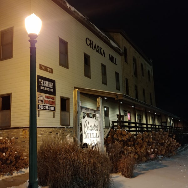 Cy's Bar & Grill - 13 tips from 447 visitors