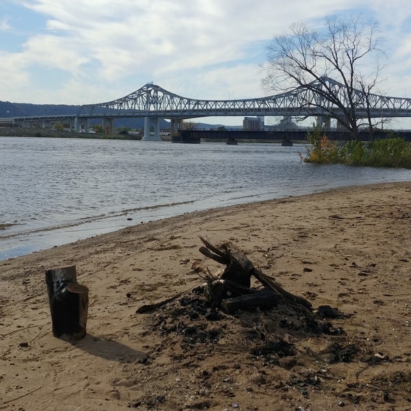 Latsch Island - Winona, MN