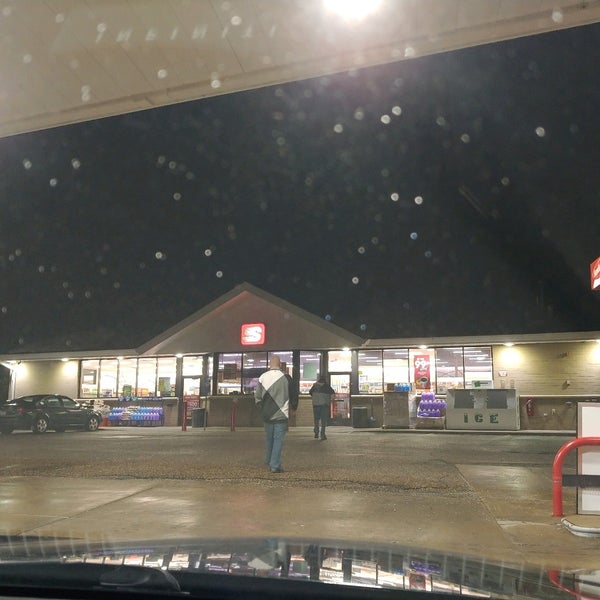 SuperAmerica - Fuel Station