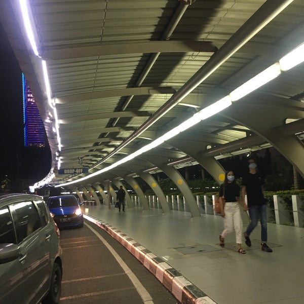 Halte shuttle Bus SCBD - BEJ - Kebayoran Baru - 80 visitors