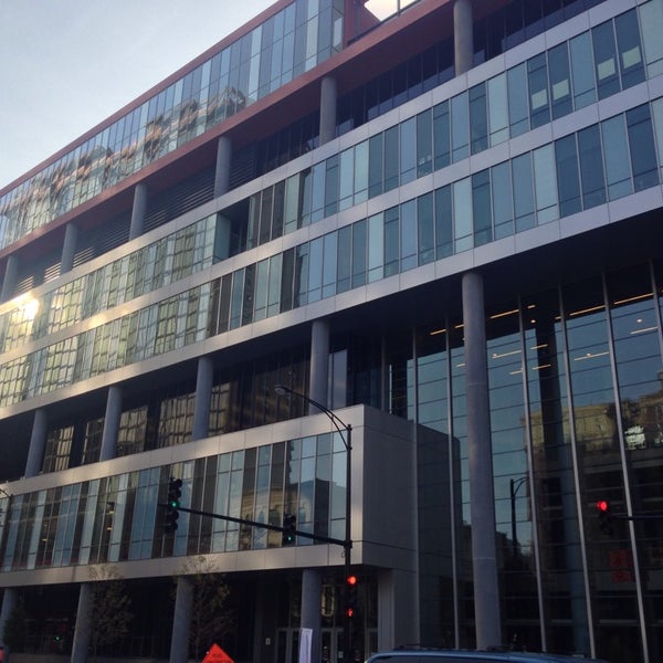 Jones College Prep Logo