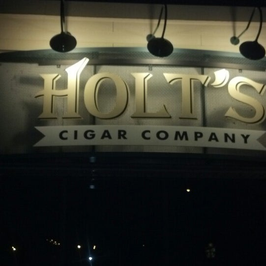 Photos at Holt's Cigar Company - Northeast Philadelphia - 8 tips from ...