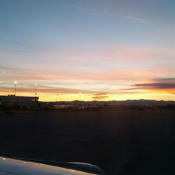 Lufthansa Flight LH 447 - Denver International Airport - 0 tips