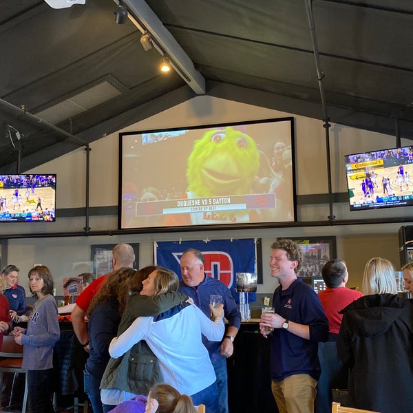 Buffalo Wild Wings - 19 tips